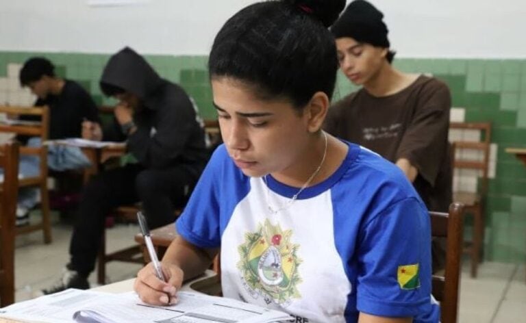 Acre ocupa 23ª posição no ranking do ENEM, com média de 516,9 pontos ...